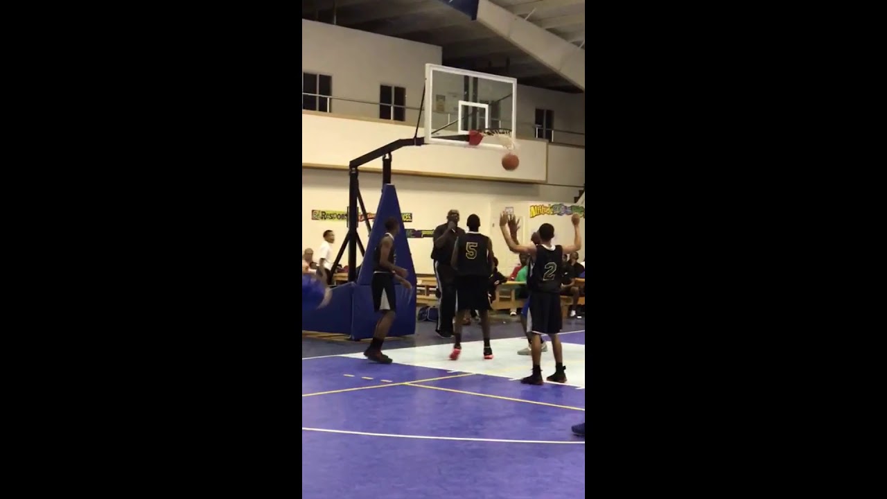 Eagles Senior Guard #3 Michael Adderley - YouTube