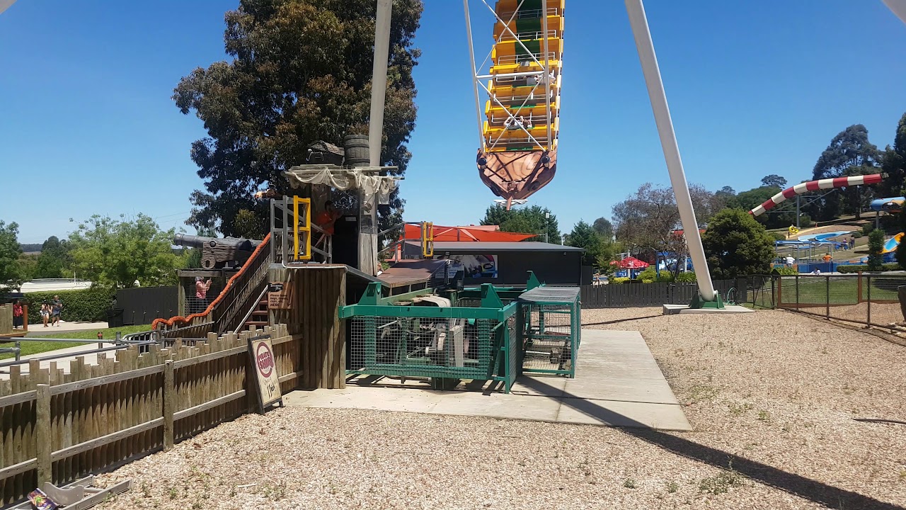 Blackbeard's Fury Drive System - YouTube