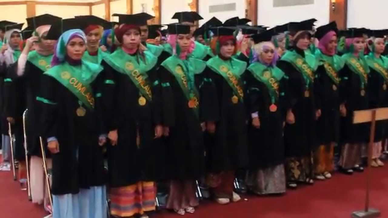 Wisuda UIKA 2014 - YouTube