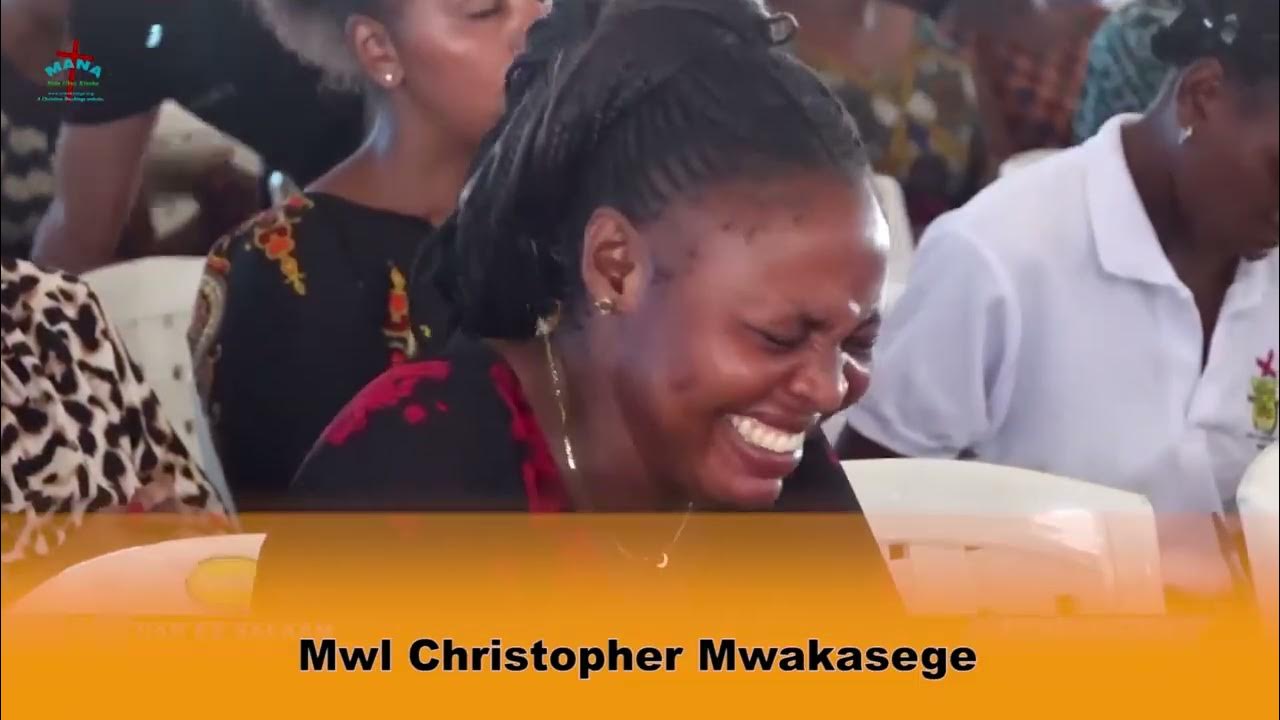 SIJUI UNACHOKISIKIA LAKINI NAJUA NINACHOKISIKIA || Mwl Christopher Mwakasege - YouTube