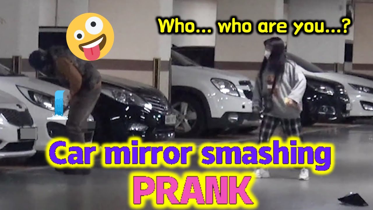 [Hidden Camera] Who the FXXk are you!!!!Breaking the car side mirror ...