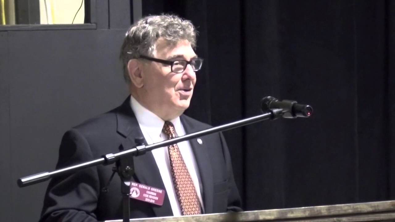 Rep Gerald Greene addresses Region 8 - YouTube