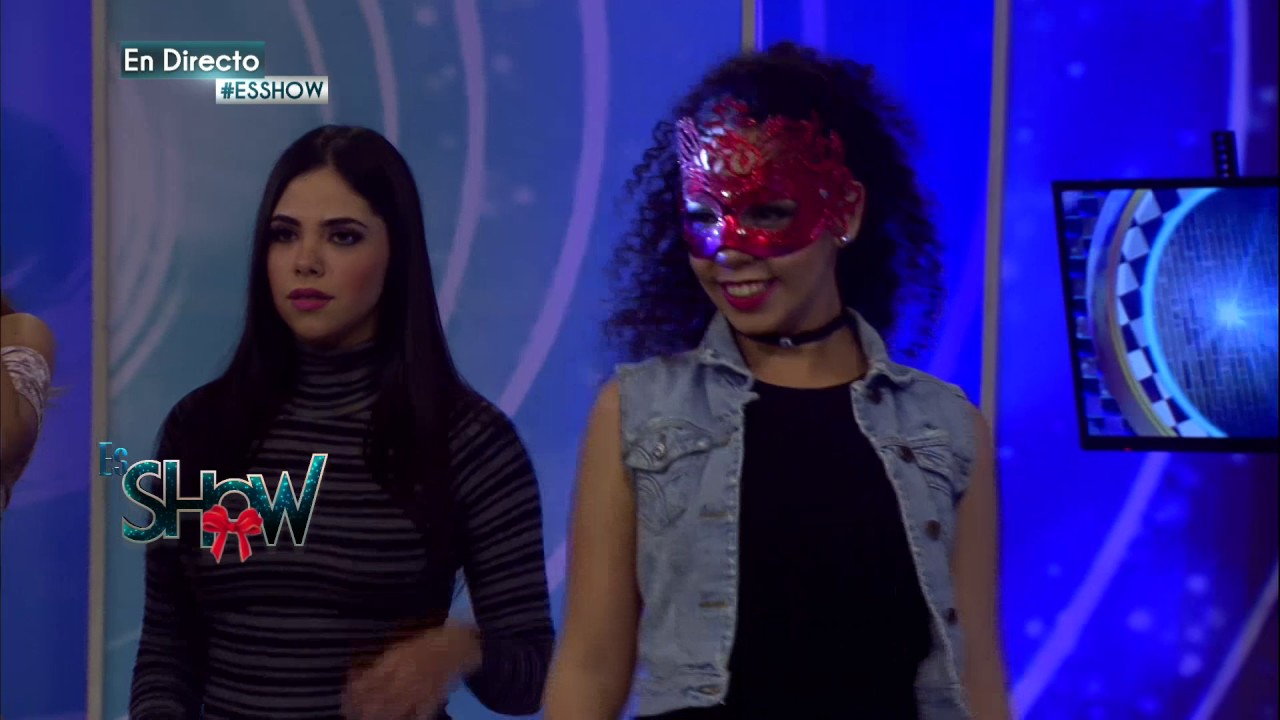 Así llegan las chicas de Es Show - YouTube
