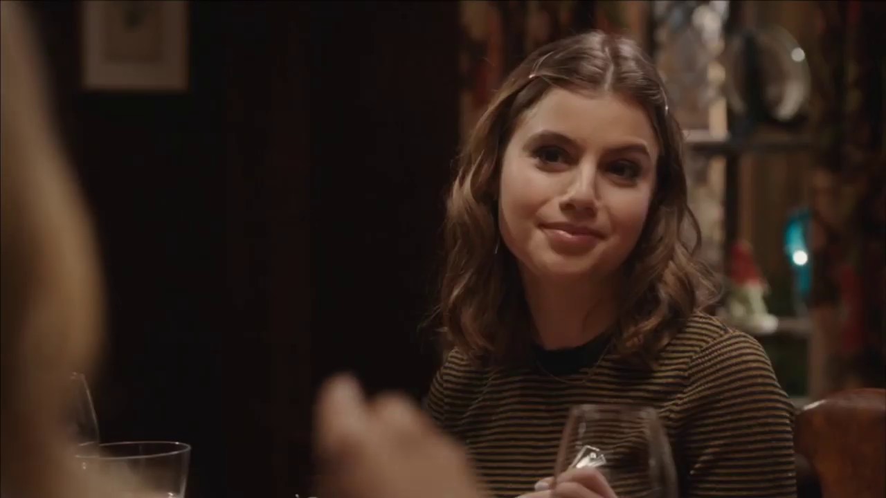 Nicky Leaves for SF: 10x5 Reagan Family Dinner Scene - YouTube