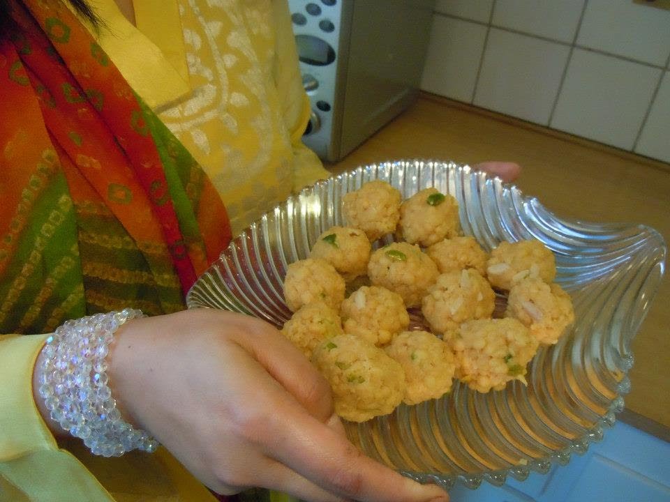Boondia (Bundhi) Laddu recipe (Episode 15) - ruptush Diner Online ...