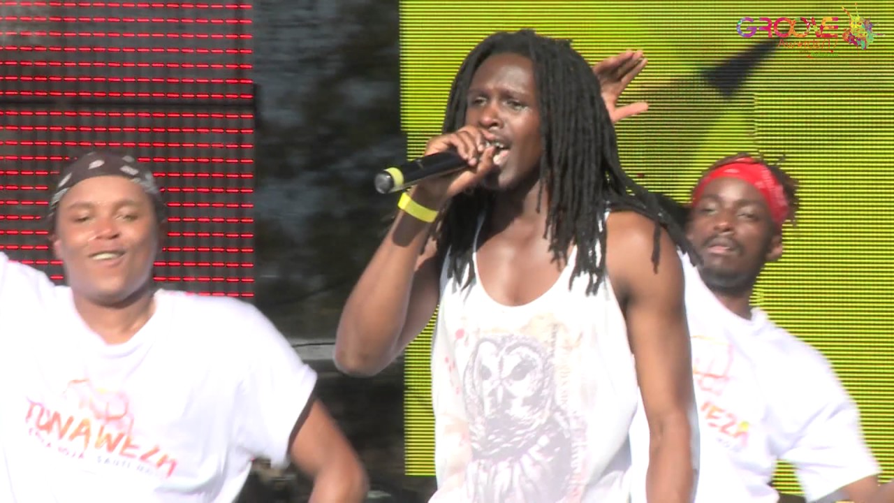 STONEE JIWE PERFORMING LIVE AT GROOVE TOUR MOMBASA 2017 - YouTube