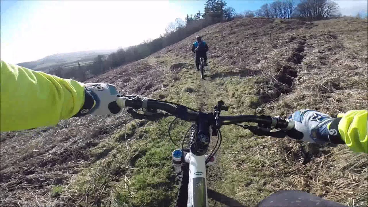 Grass Tracking On The Lower Red Comrie Croft MTB Trails 08 03 15 - YouTube