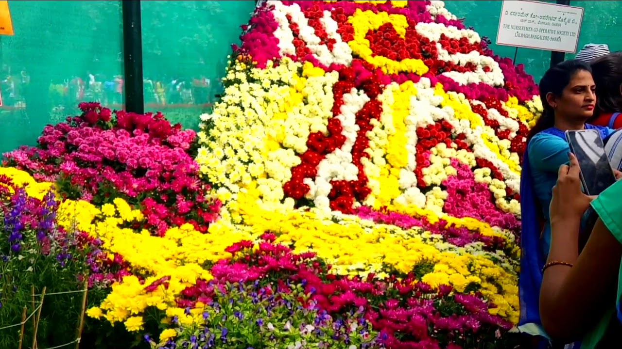 Lal Bagh Flower Show 2018 || Bhagwan BahuBali Theme - YouTube