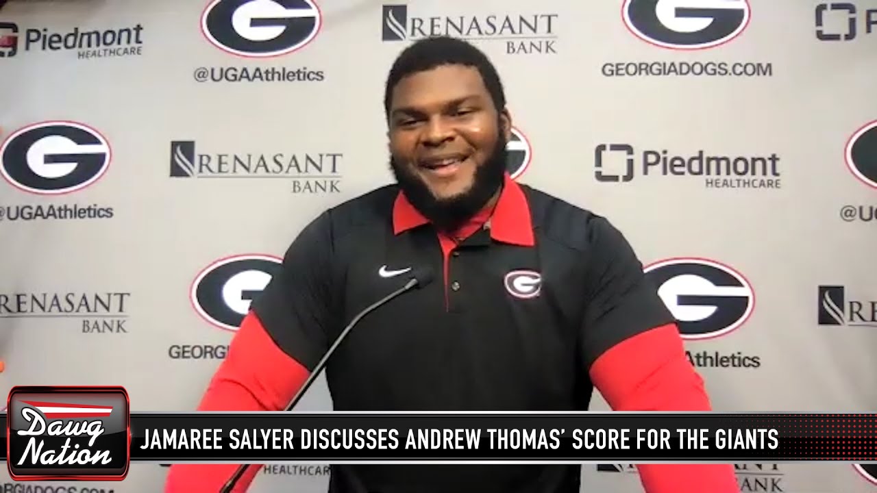 Jamaree Salyer happy for Andrew Thomas after 2-point conversion for the ...