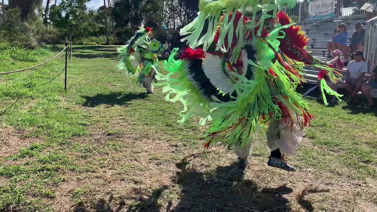 Men’s fancy dance exhibition by DANIEL & Dasan Scholfield - YouTube