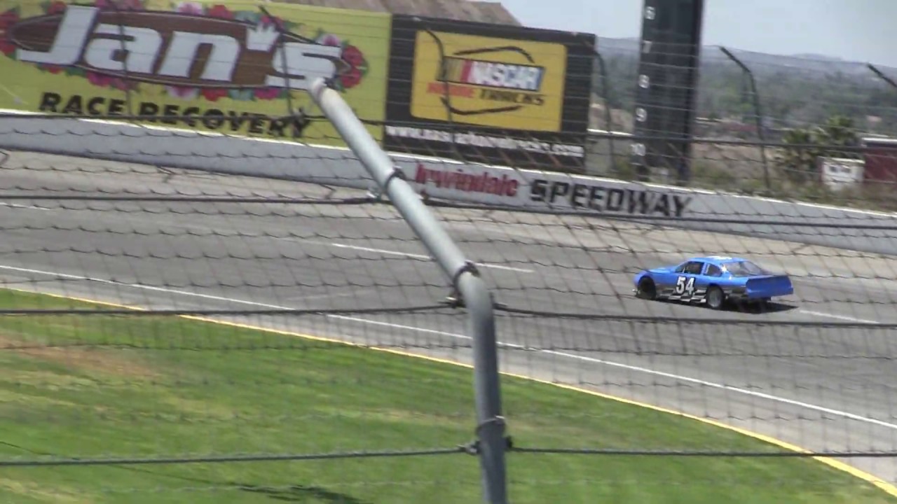 Irwindale Speedway - Spec Late Model - YouTube