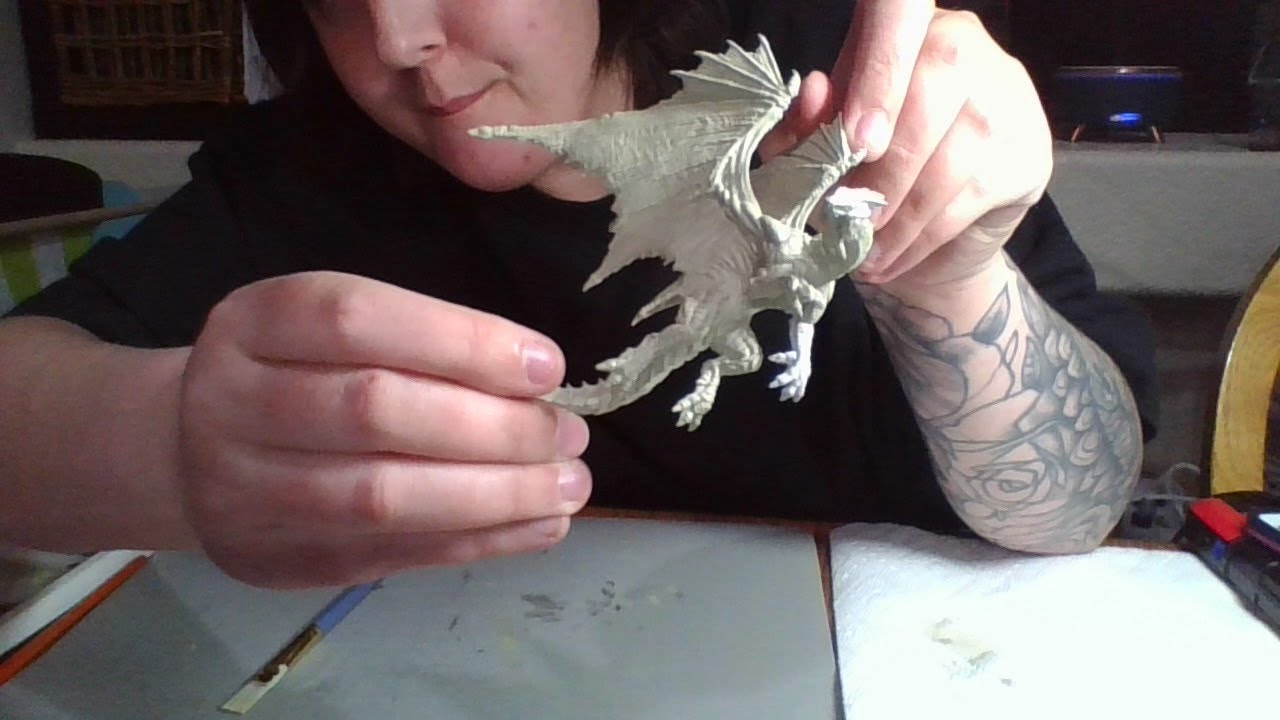bronze dragon miniature painting session - YouTube