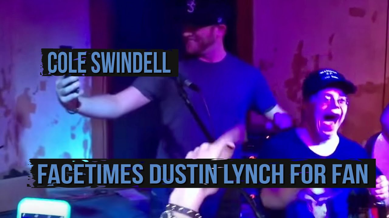 Cole Swindell Facetimes Dustin Lynch for Fan In T-Shirt - YouTube