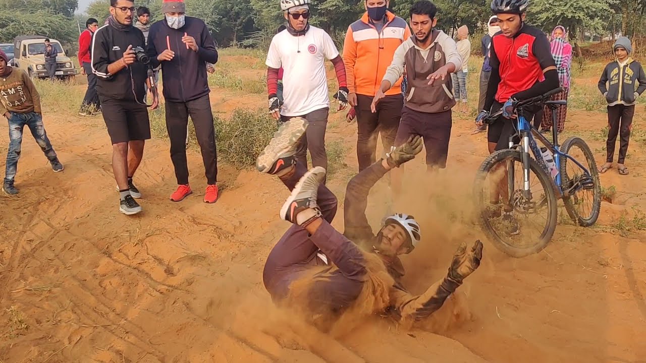 Epic Fall into mountain biking | Free Fall | cycling in Jaipur - YouTube