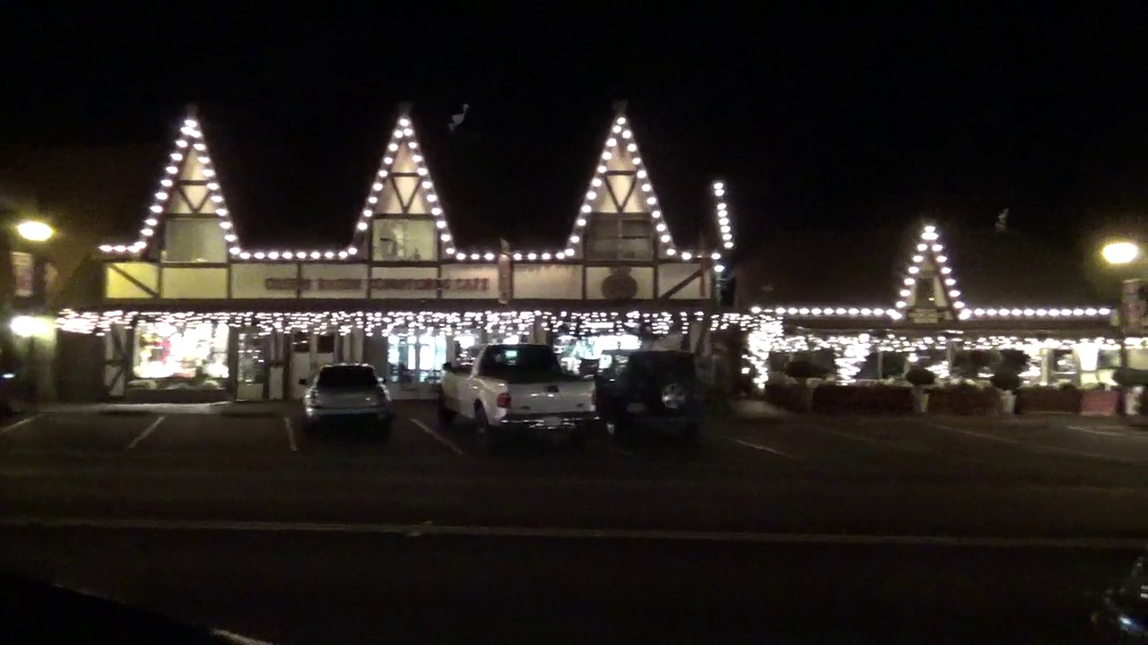 Solvang,California Christmas Walk on the Street #8 - YouTube