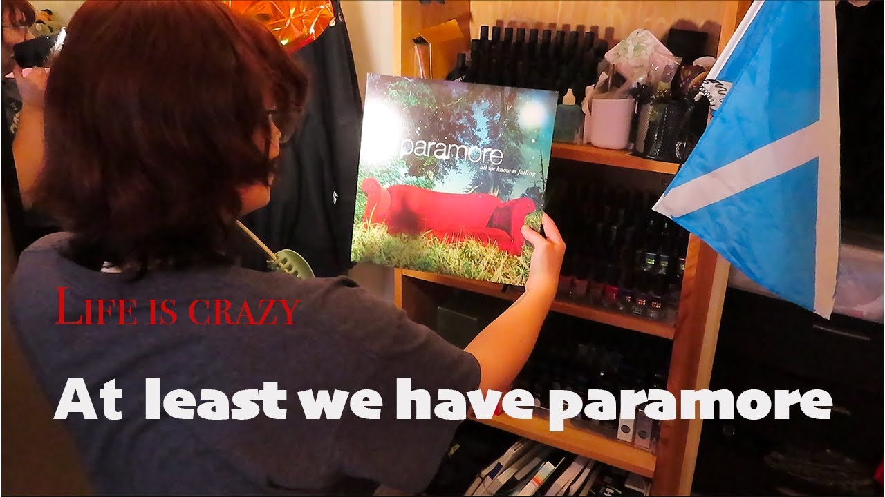 a wee update + some paramore nails - YouTube