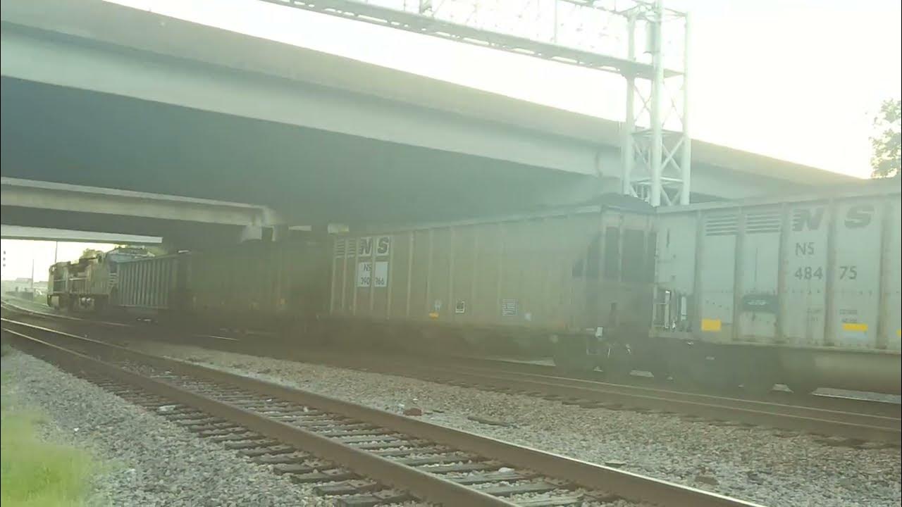 Norfolk Southern Loaded Coal Train heads Eastbound into Lamberts Point Coal Terminals - YouTube