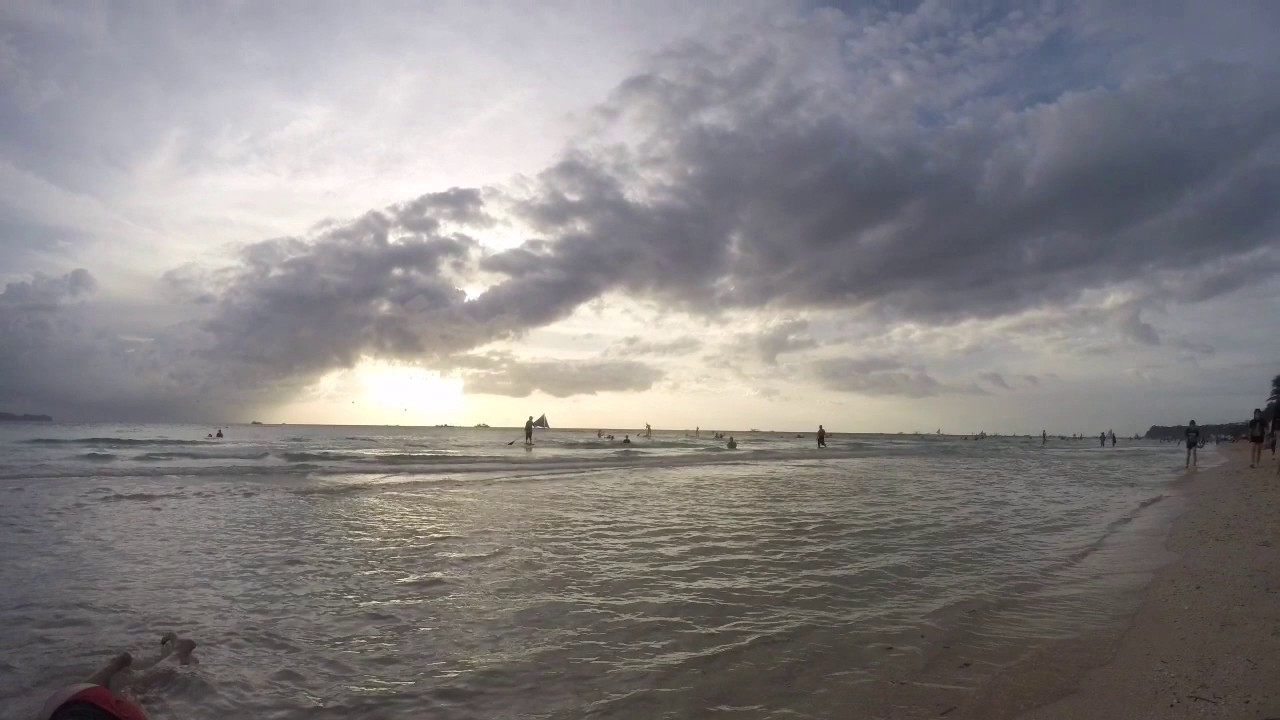 Mermaid Training in Boracay 2016 - YouTube