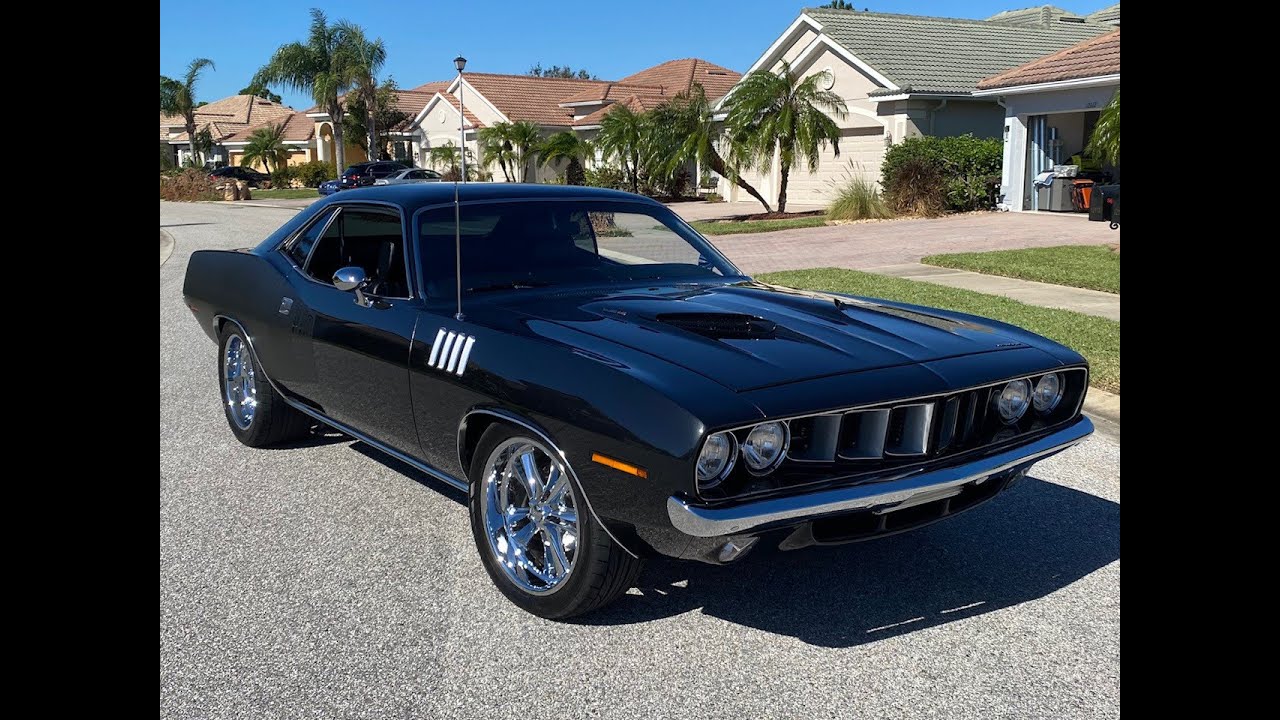1971 PLYMOUTH 440 CUDA RESTOMOD - YouTube