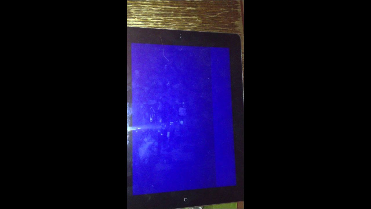 iPad Blue Screen of Death - YouTube
