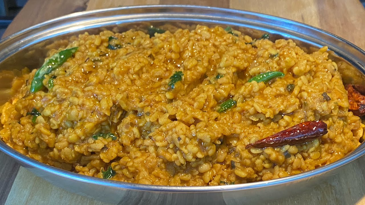 Hotel style Daal mash دال ماش ( yellow moong daal ). - YouTube
