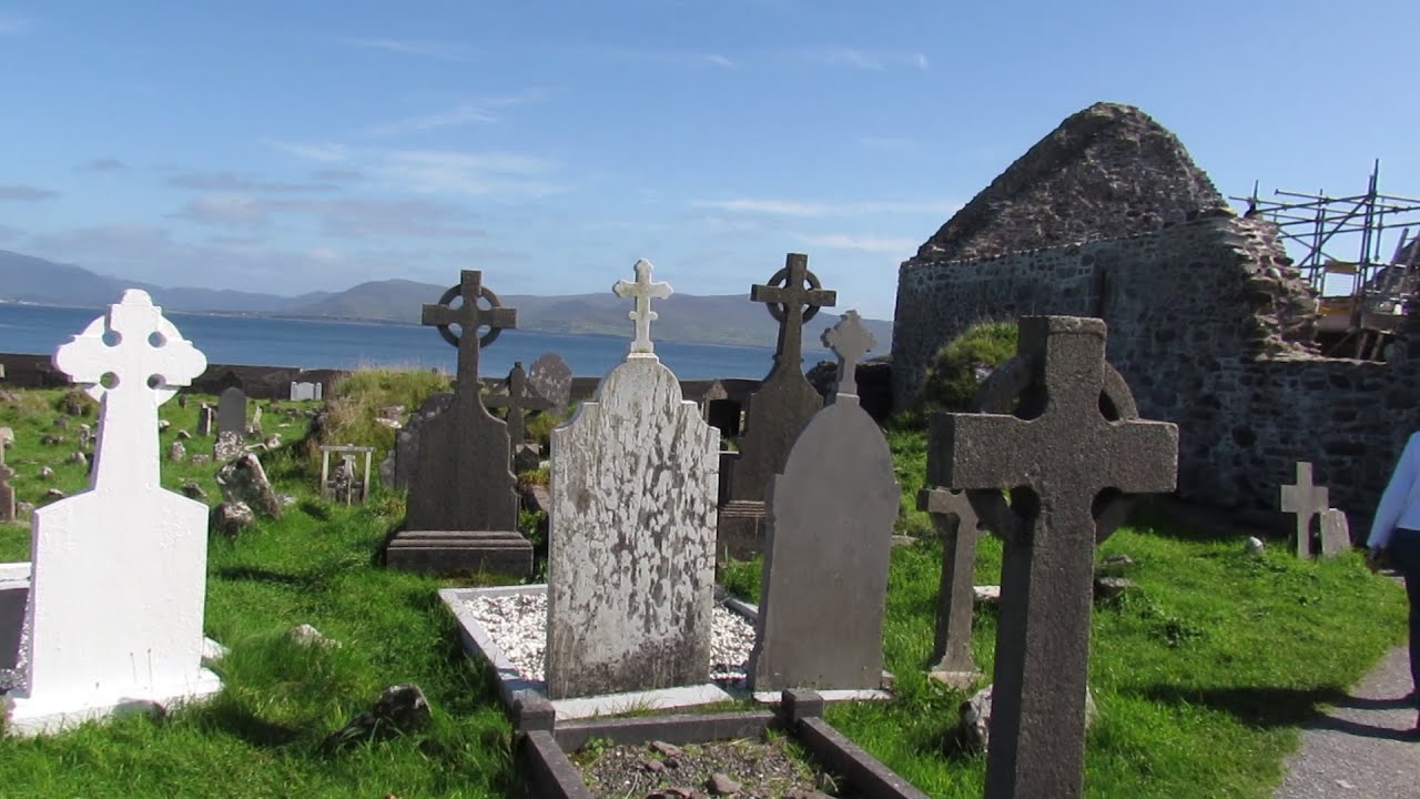 Ballinskelligs Priory - Ballinskelligs, Co. Kerry, Ireland (www ...