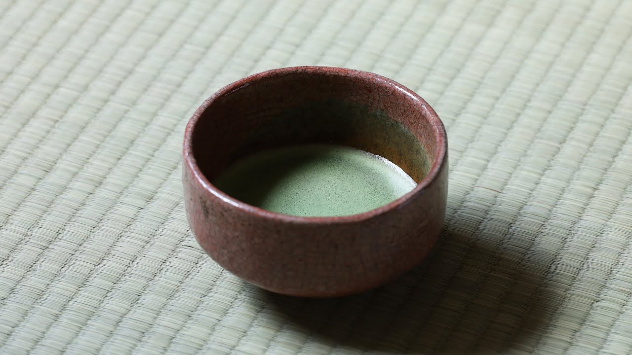 木守写赤茶碗（7代 樂長入）/ Red Tea Bowl Imitating Kimamori（7th Chonyu Raku） - YouTube
