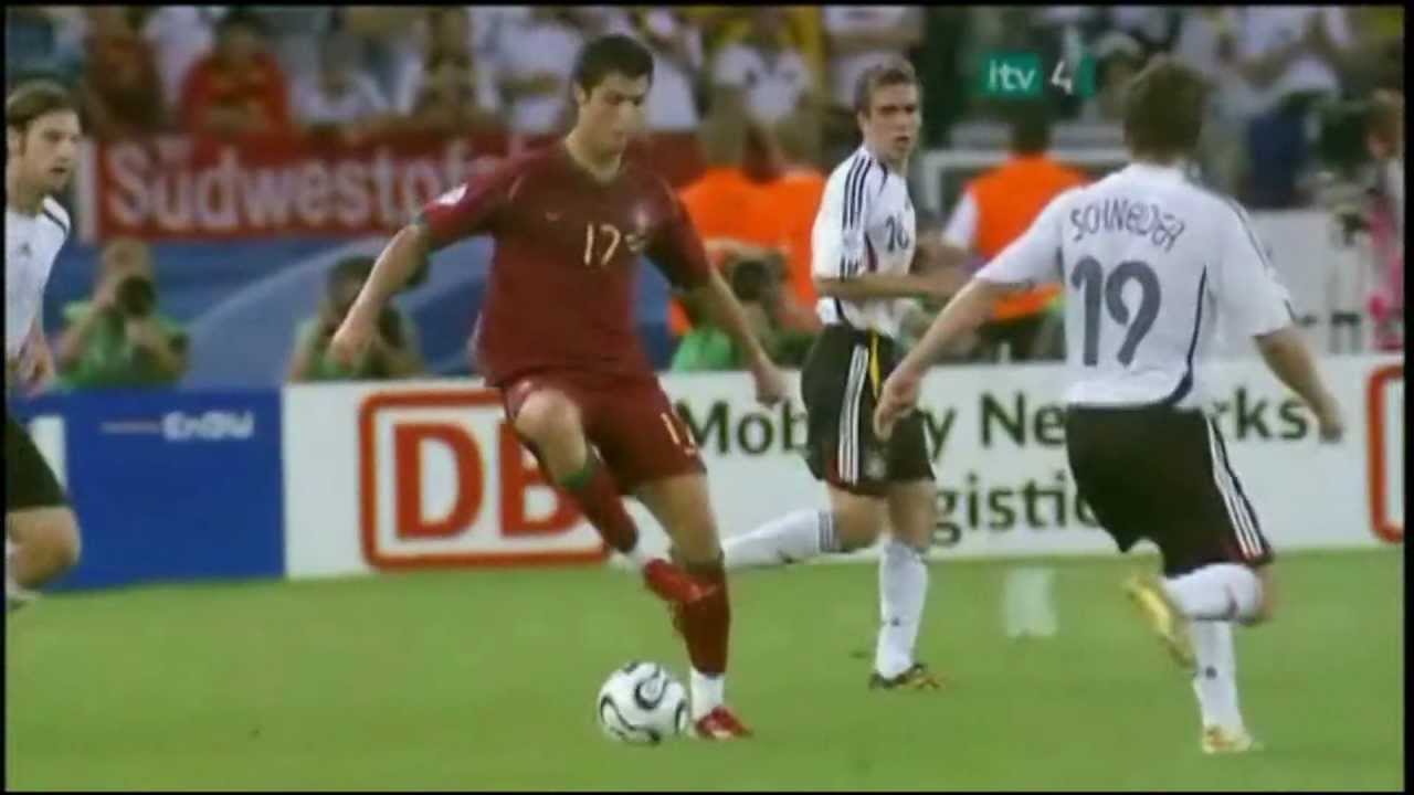 Cristiano Ronaldo Skills And Dribbles - YouTube