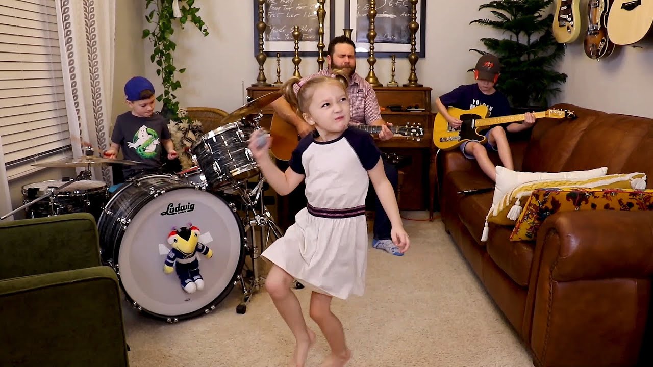 Colt Clark and the Quarantine Kids play "I Won't Back Down" - YouTube Music