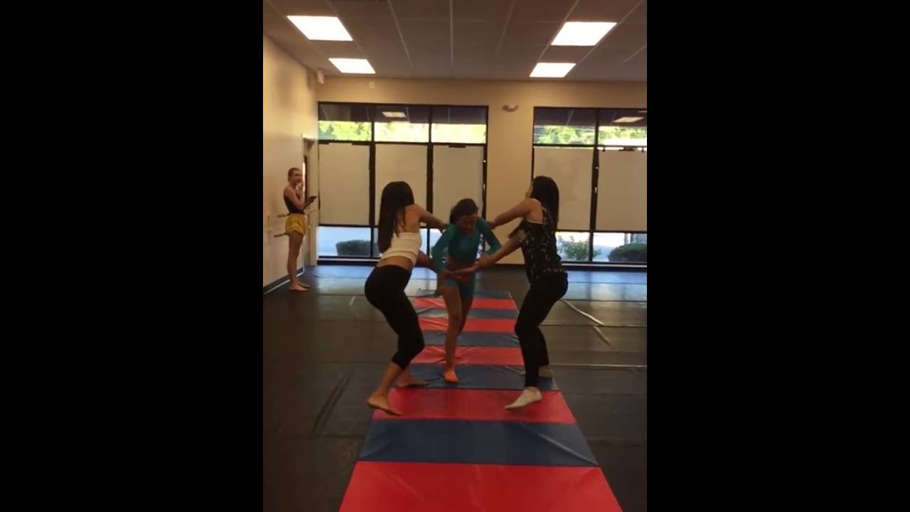 Spotting my front aerial - YouTube