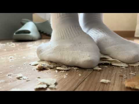 Crushing Bread with Dirty Nike Socks and P6000