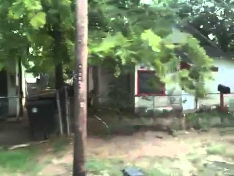 Ghetto life in Houston, through bikers eyes. - YouTube