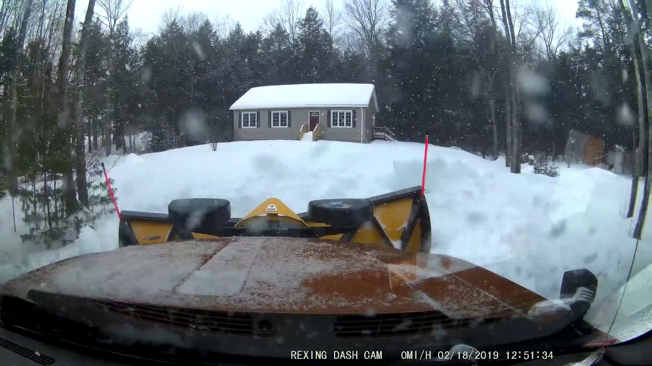 Snow plowing a driveway for the 1st time of the season 2/18/2019 (in ...
