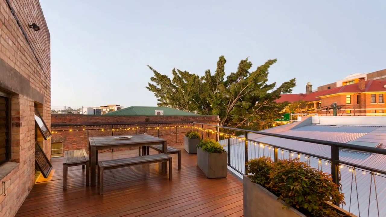 11 8 Petrie Tce, Petrie Terrace - Mathew Abboud - YouTube