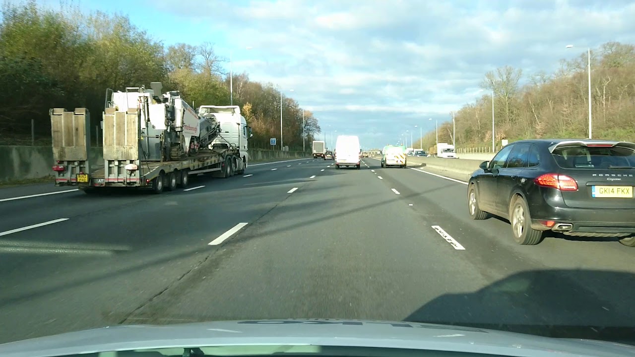 A127 Southend Arterial Road (Laindon) to Broxbourne 101218 - YouTube