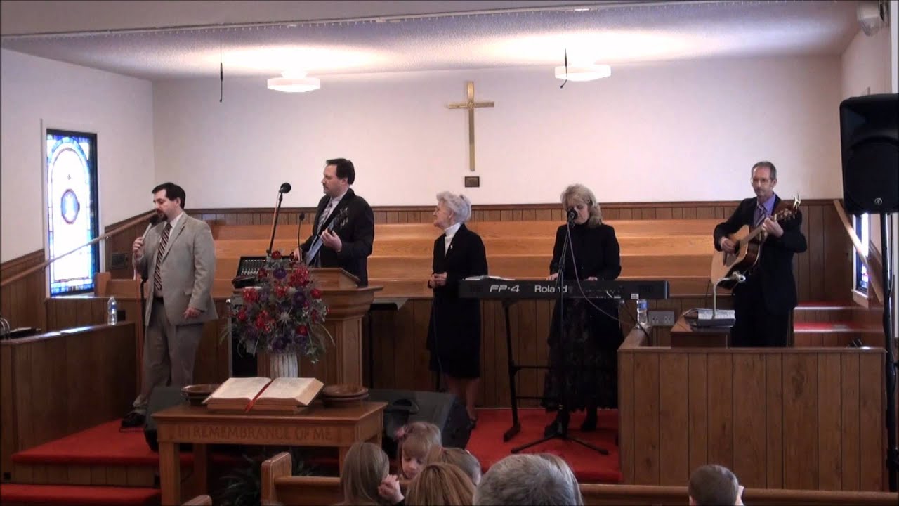 The Edwards Family - His Name Is Jesus.wmv - YouTube