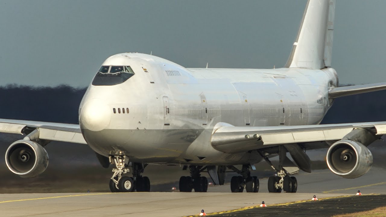 BOEING 747 CLASSIC DEPARTURE + LANDING - 2 B747-200 within 5 Minutes in ...