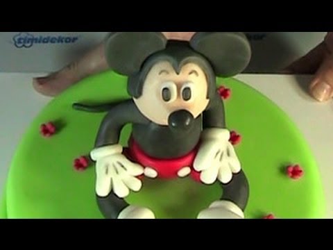 Mickey Mouse cake (Dort s figurkou Mickey) - YouTube
