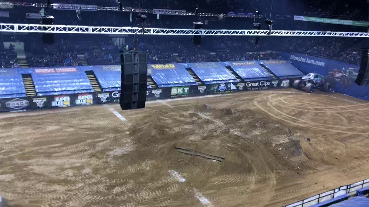 Monster Jam - Baltimore 2020 - Soldier Fortune Freestyle - YouTube