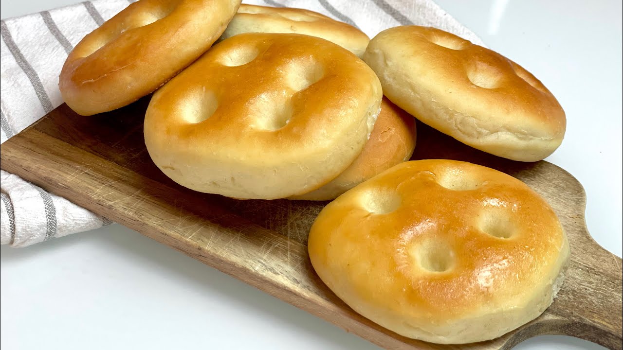 Focaccia Bread Rolls | Focaccine | Merita's Bakery - YouTube