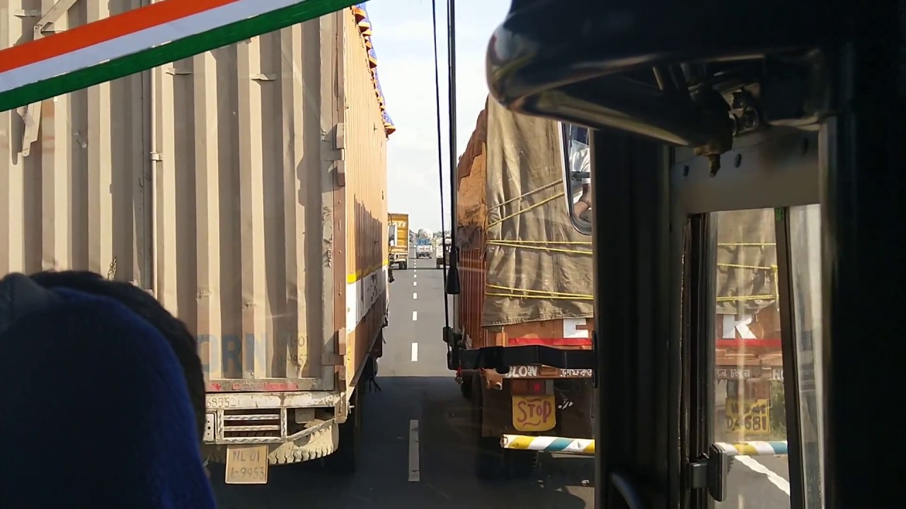 SBSTC caught|Shyamoli volvo ||Dangerous driveing|| VOLVO bus overtake ...