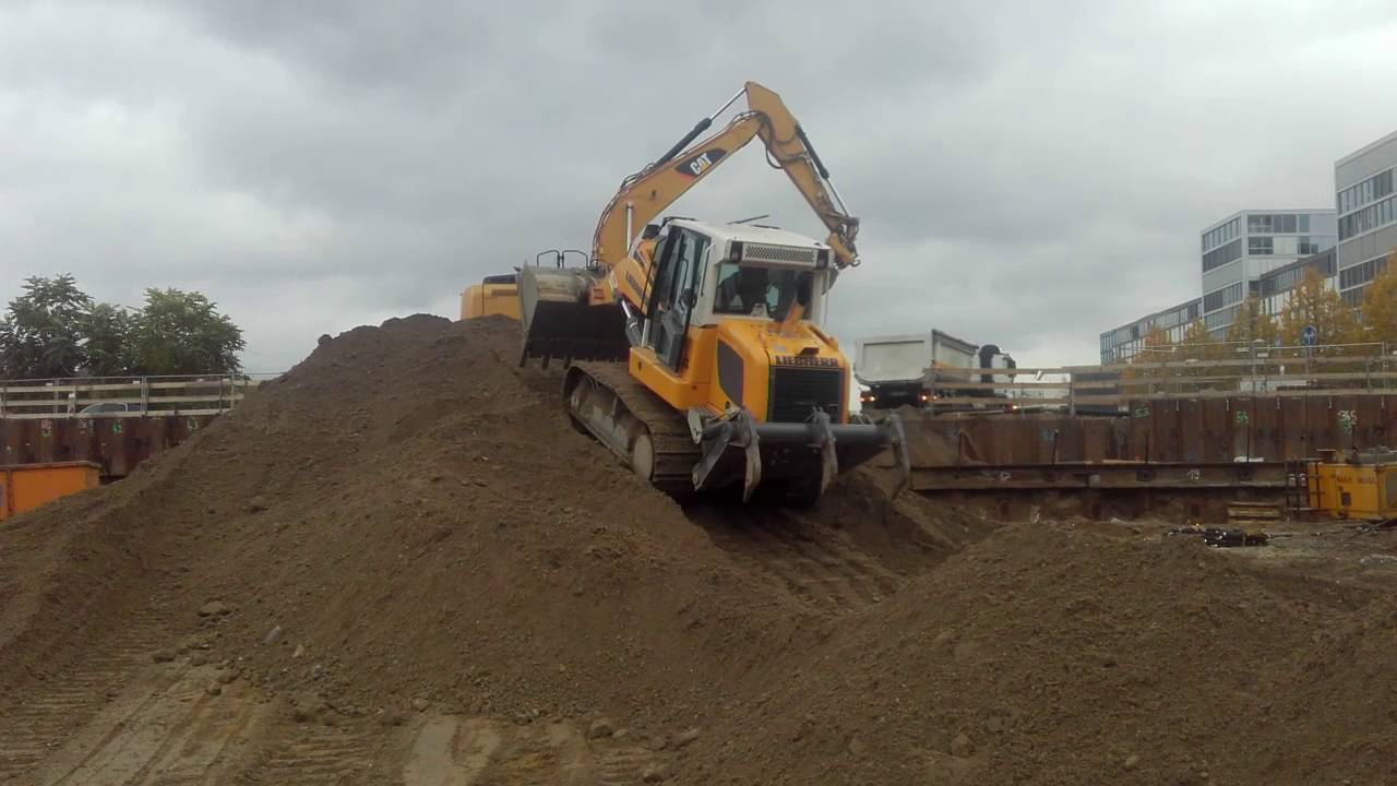 Trax liebherr 634 vidéo 4 - YouTube