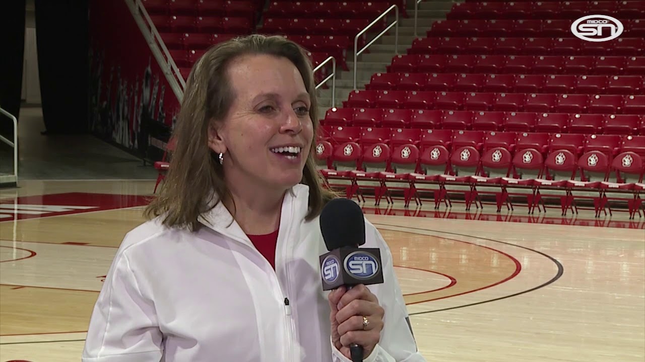 University of South Dakota Women's Head Coach Dawn Plitzuweit Interview ...