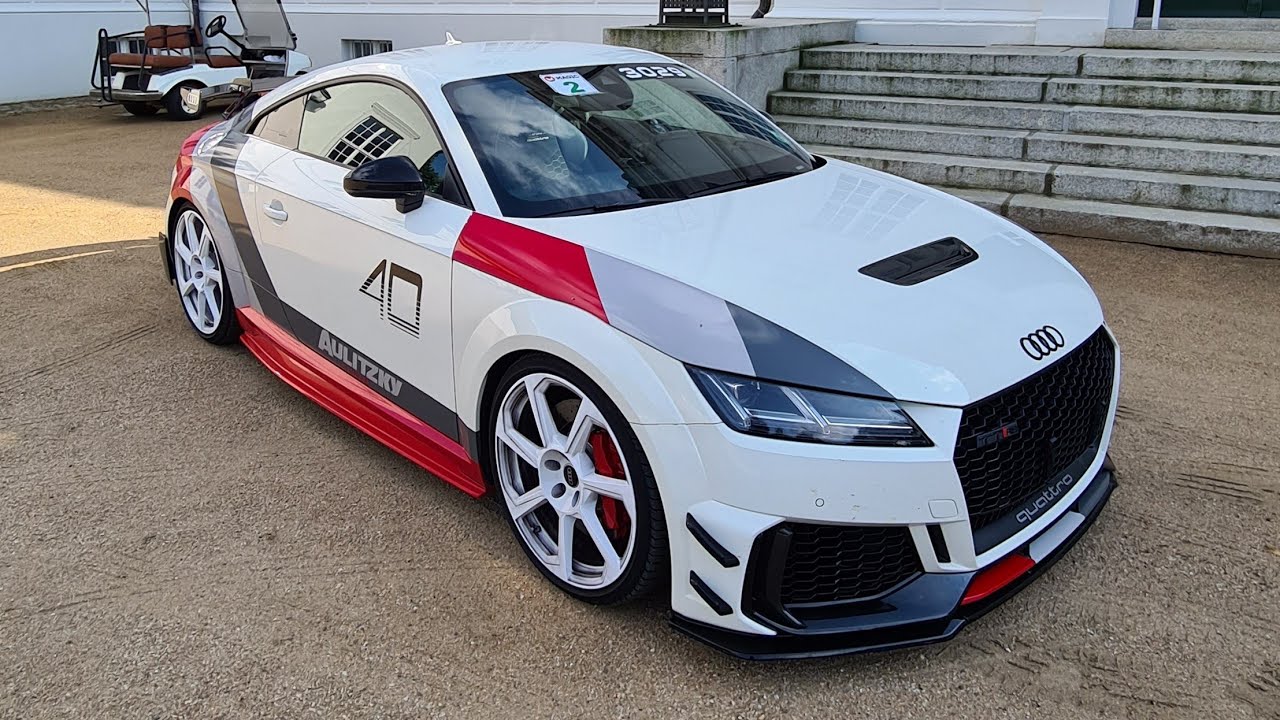 500HP Audi TT RS with Straigth Pipes! Start Up, LOUD Revs & Drag Racing ...