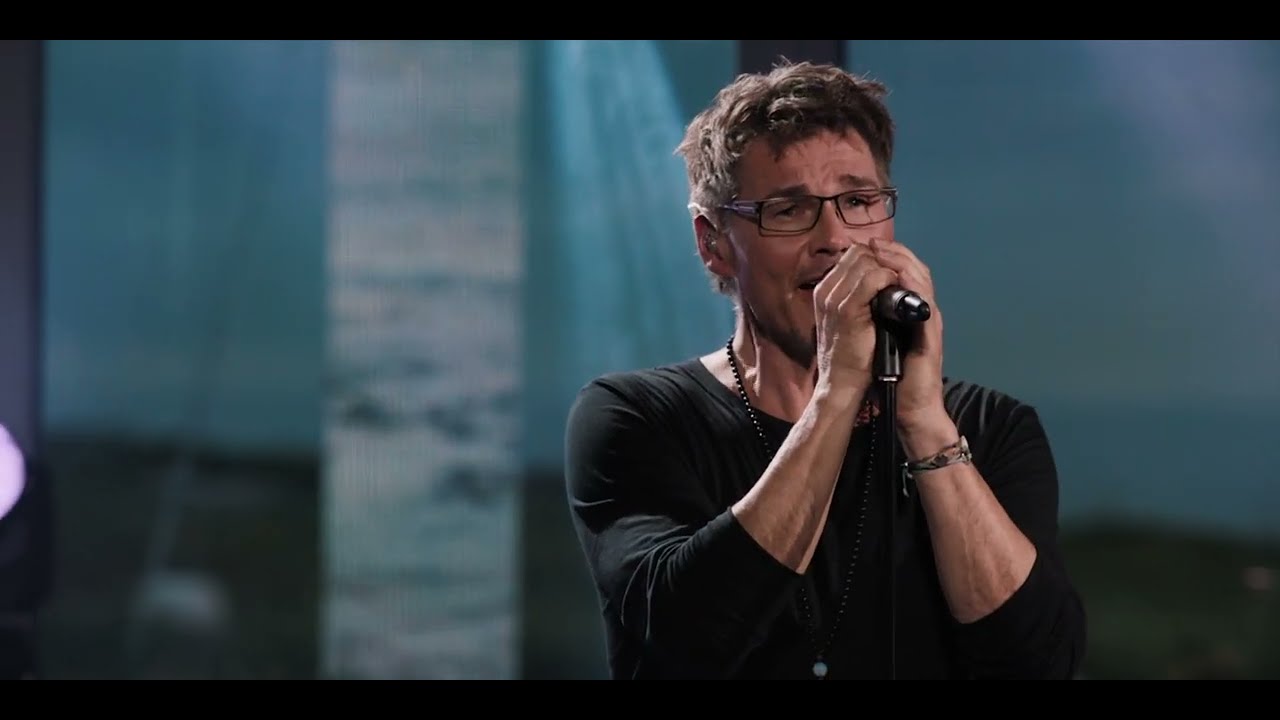 A-ha Forever Not Yours live 2017 - YouTube