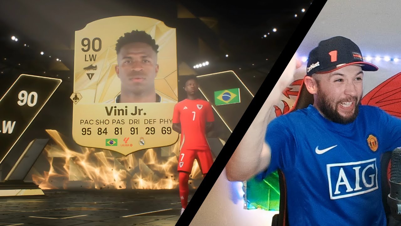 Opening packs on FC25 - YouTube