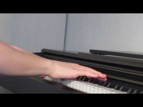 Fehmi Shala ; Bach Minuet in G-Minor  BWV Anhang 115 , Piano .