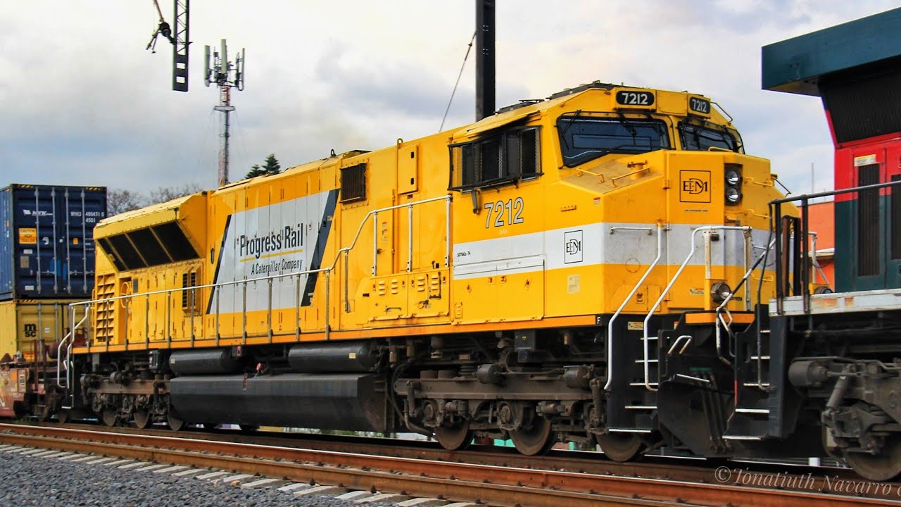 Ferromex/EMDX GE ES44AC 4609/EMD SD70ACe-T4 7212 entrando a Cuautitlán ...