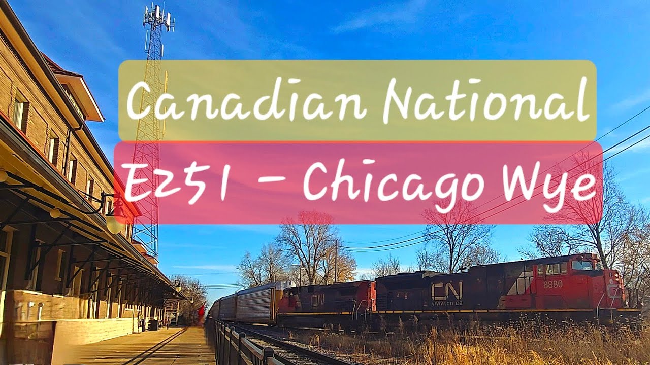 Train Canadian National heads Northwest around the Chicago Wye past the ...