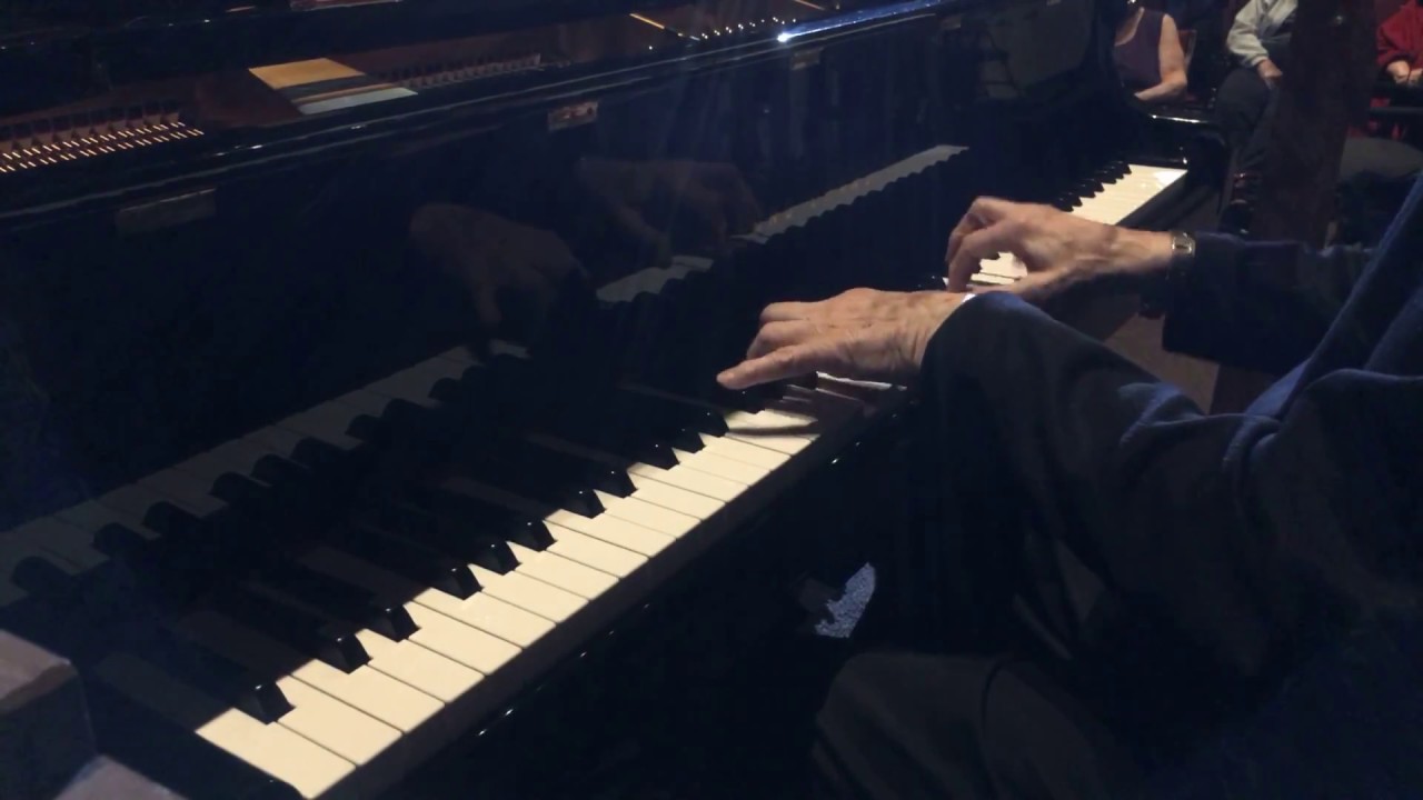 Stan Leavitt @ Glencroft - YouTube